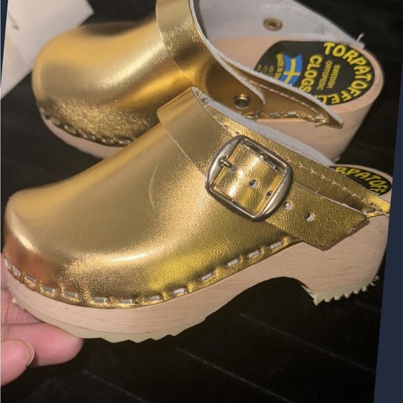 Shoes | Kids Gold Clogs | Poshmark